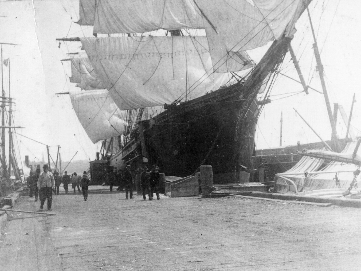 Beyond the Postcard: Stories of the Maine Experience - Maine State Museum
